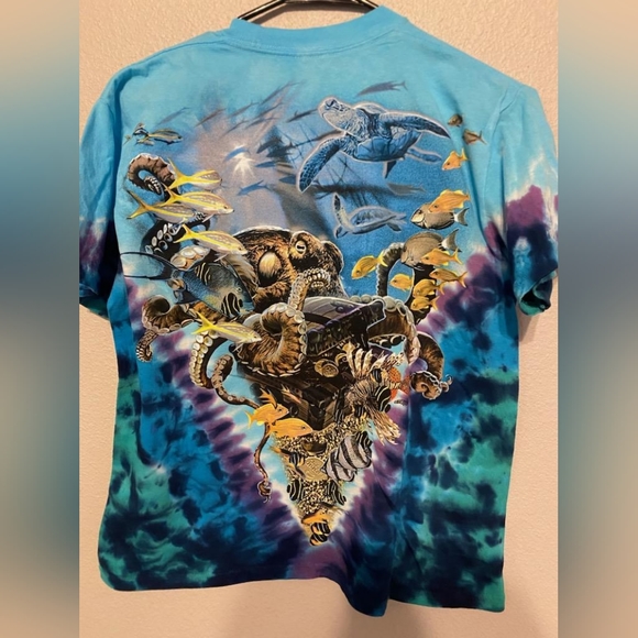 Liquid Blue | Shirts | Liquid Blue Ocean Squid Tshirt | Poshmark